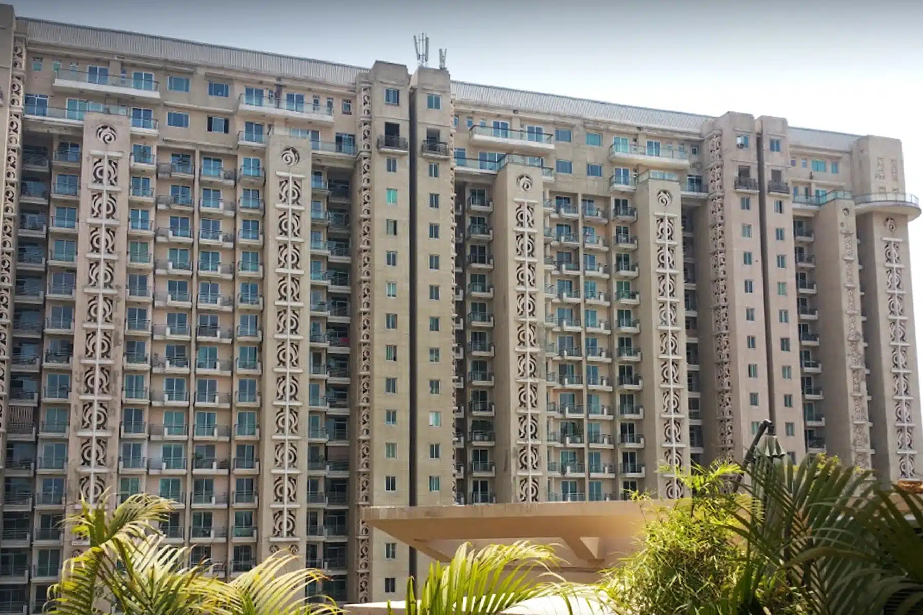 DLF The Magnolias Sector 42 | Ultra Luxury Homes